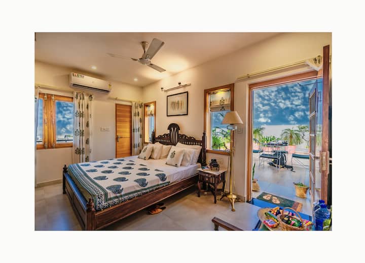 Private Room With A Serene Rooftop @ Secret Garden - Jaipur