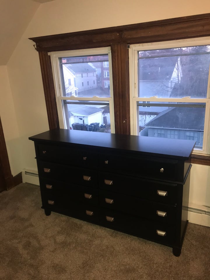 Bargain For Your Buck - Hartford, CT