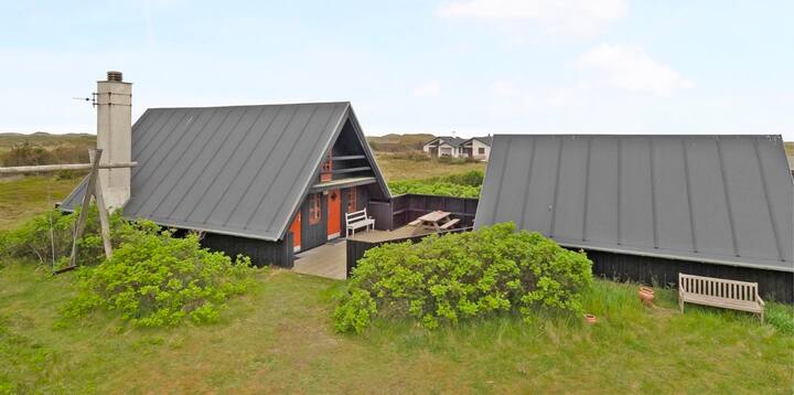 Klitmøller, Perfect Location 3 Min. From The Beach - Klitmøller