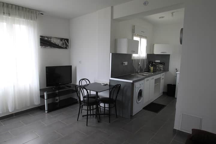 Maison Agréable Moderne Claire Et Calme Assuré - Nantes