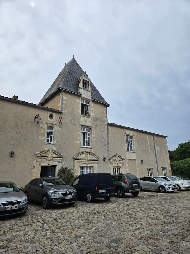 Appartement Dans Un Château à La Rochelle, 2 Pers - La Rochelle