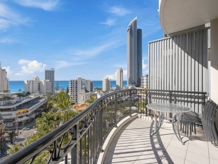Skyline 3 Bedroom With Ocean Views - 서퍼스 파라다이스