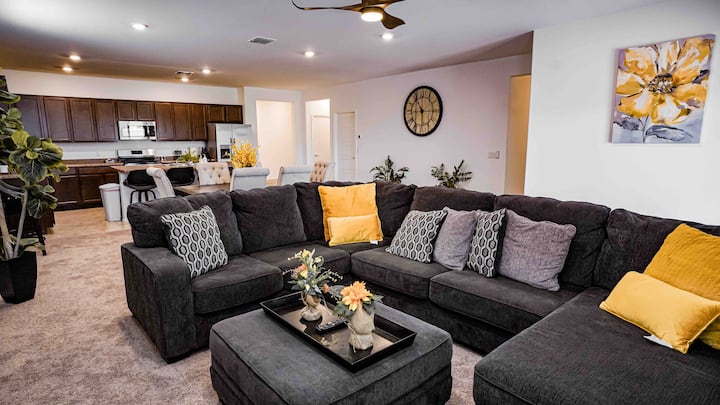 Cozy And Spacious Tucson Getaway. - Tucson, AZ