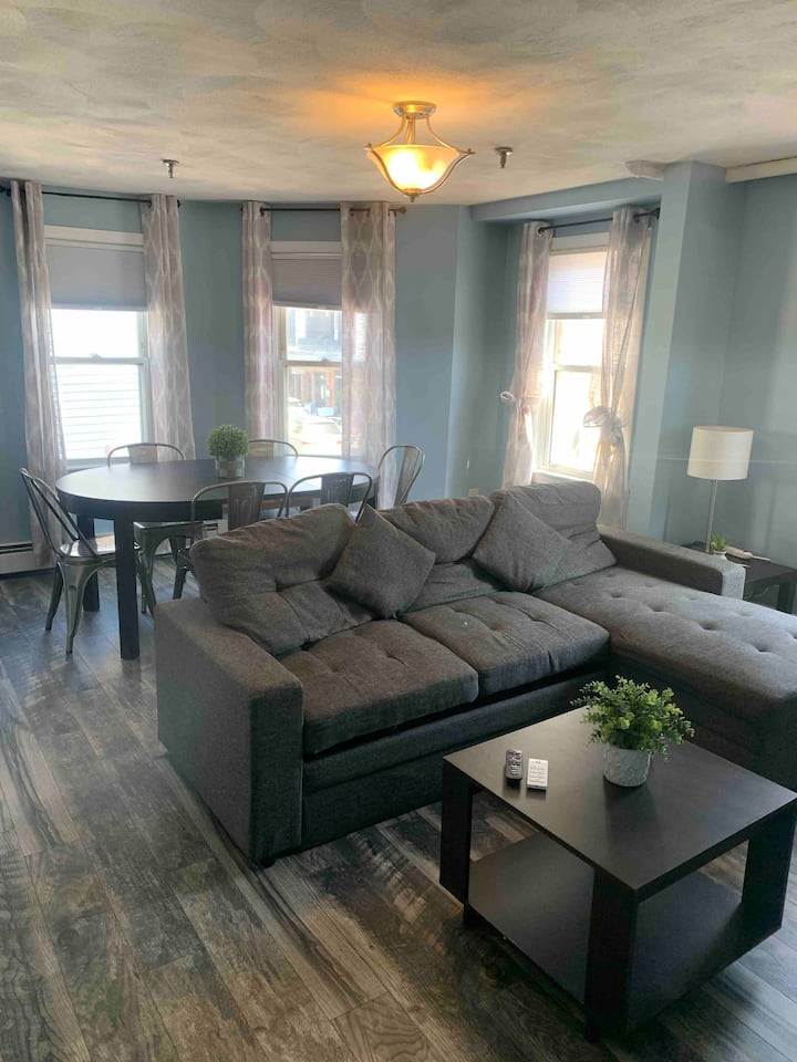 Cozy One Bedroom#1 🚭 Federal Hill / Downtown Pvd - Providence, RI
