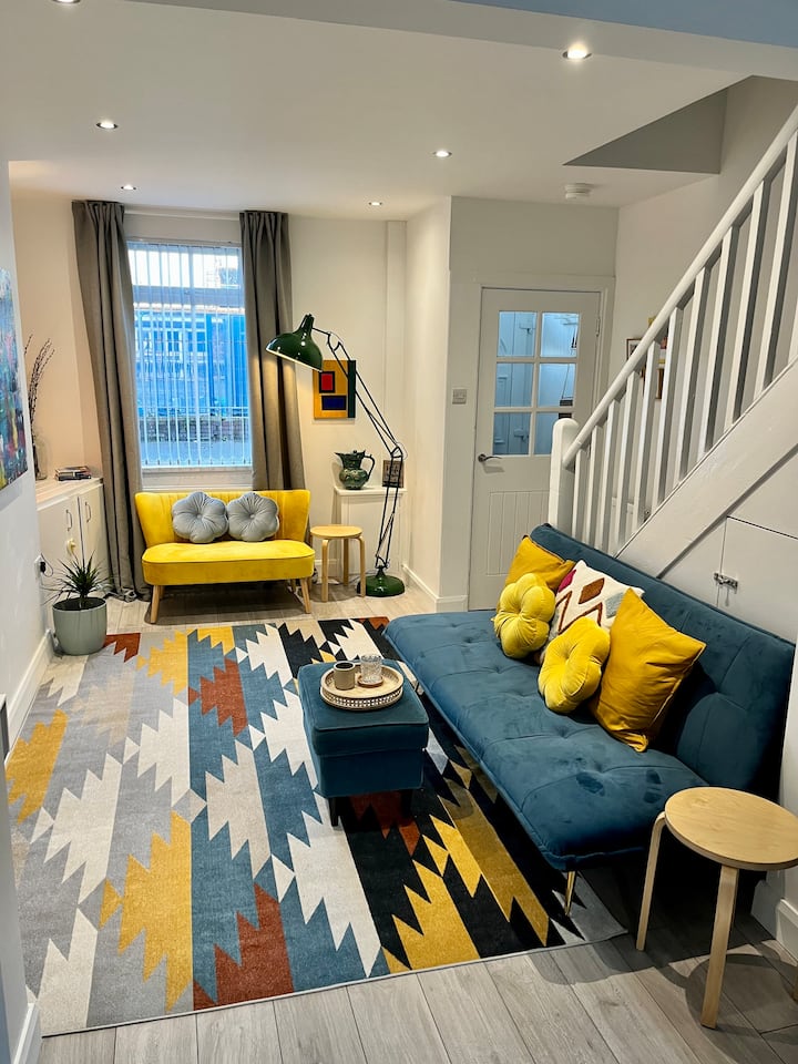 Stay-k-belfast : 
10 Mins From City Centre - Belfast