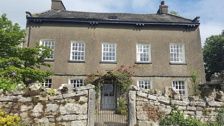 Witherslack Hall Farm B&b Double Room - ケンダル