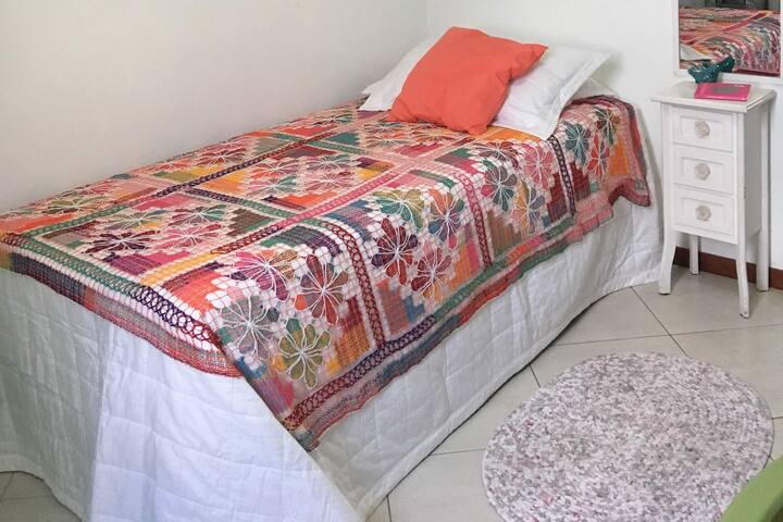 SuÃte Em Loft Moderno Só P/ Mulheres - Vitoria