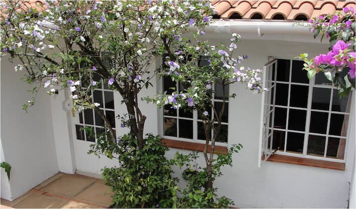 Winley Gardens 1 Bedroom Furnished Cottage - Nairobi
