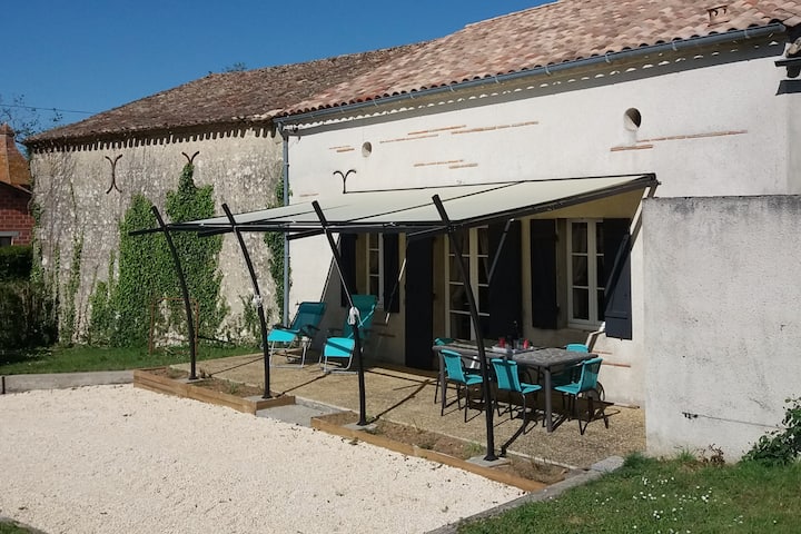 Charmante Maison De Campagne Rénovée Avec Jardin - Lot-et-Garonne