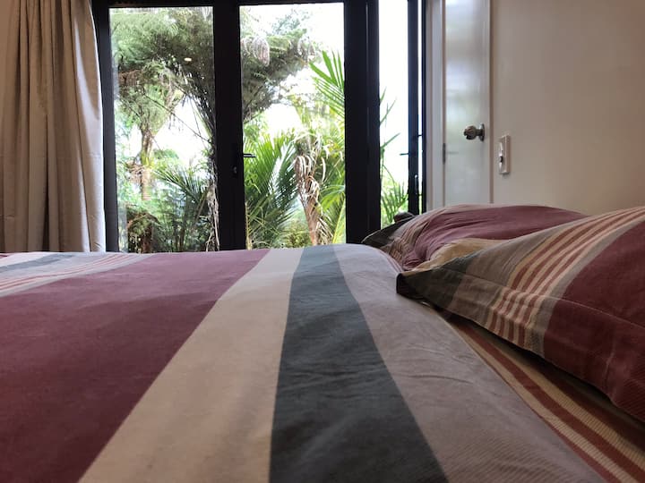 Zion Ridge Guest Suite (Karekare) - オークランド