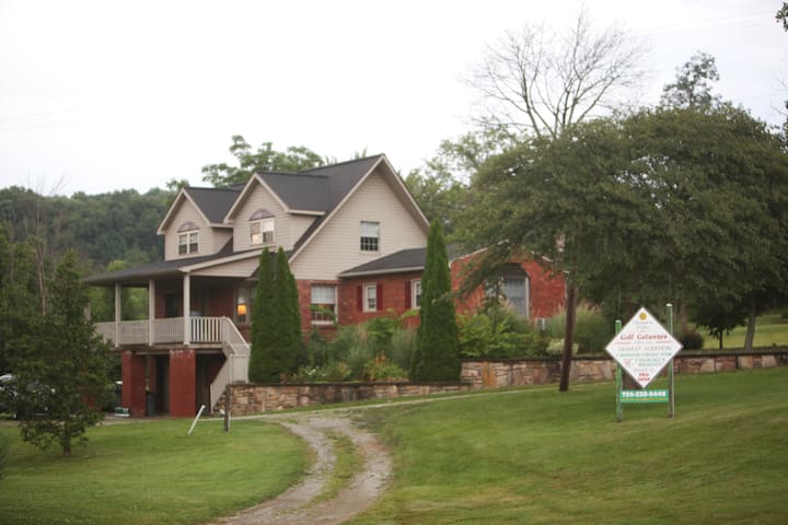 Fairway House @ Champion Lakes Golf Resort - Ligonier, PA