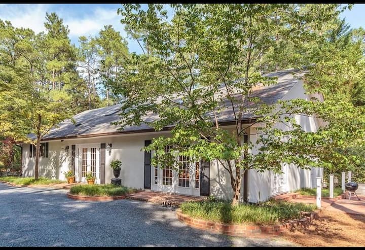 Cottage In Pinehurst Village - Echo Lake, Seven Lakes