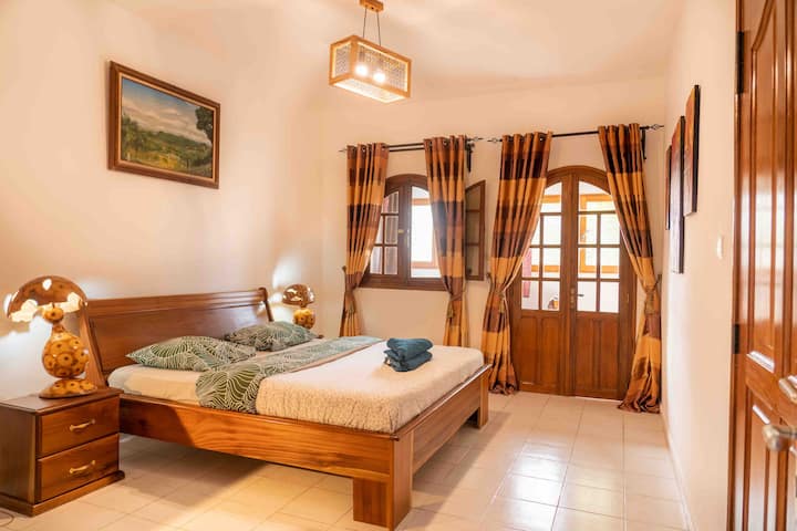 Suite Avec Balcon - La Casa Mama - Dakar