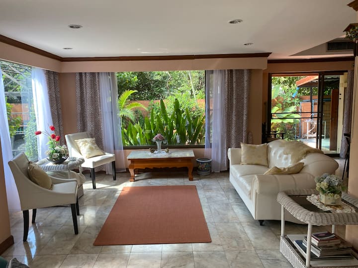 5 Bdrm Garden Home In Heart Of Bangkok - Bangkok