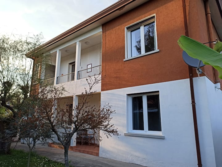 Casa Huse;two Apartments In Duplex With Big Garden - Venedig
