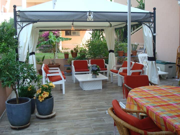 Grand 3 Pièces En Rez-de-jardin, Terrasse, Piscine - Juan les Pins