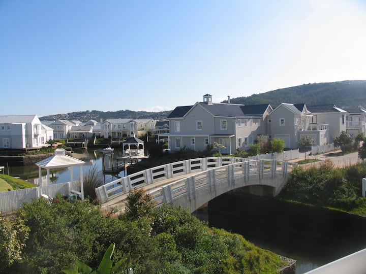 Garden Flat - Floods From Heaven - Knysna