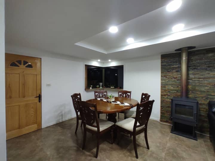 Casa Acojedora Y Cerca De La Playa - El Quisco