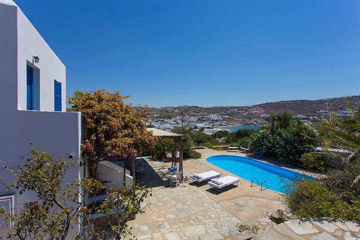 Traditional Mykonian Villa - Mykonos