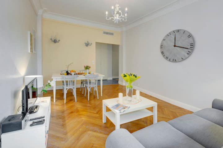 Reve Bleu - Experience All The Magic Of Nice! - Nice