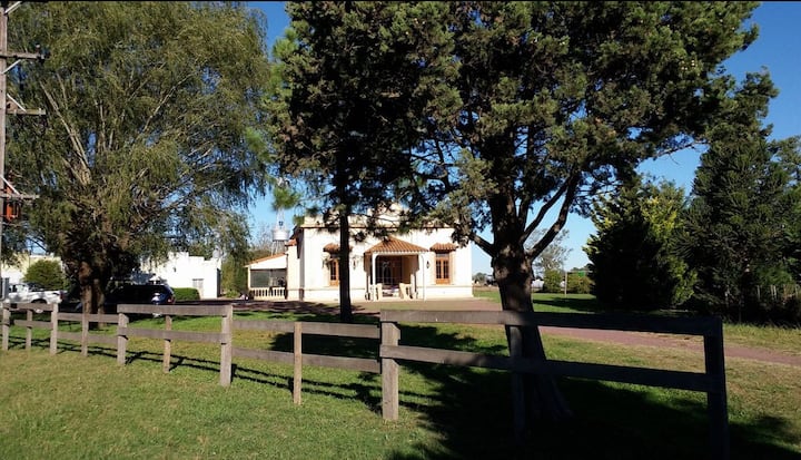 Casa Mansa, Puro Campo.... Disfruta En Familia - Lobos