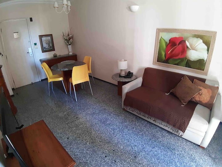 Flat Mobiliado 250 M Da Beira Mar No Meireles - Fortaleza