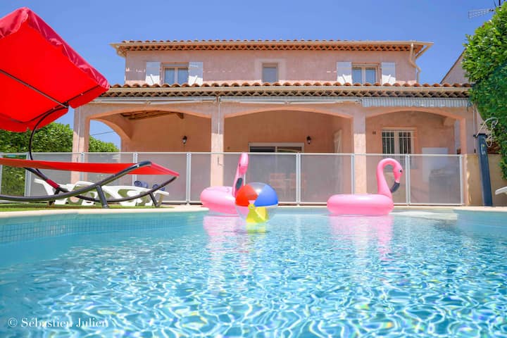 Excellente Situation Piscine Privée 5'plage 5'golf - Antibes