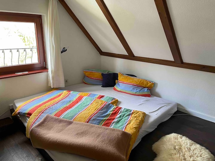 Own Attic, Close To Subway & Bus In A Calm Area - Barsbüttel
