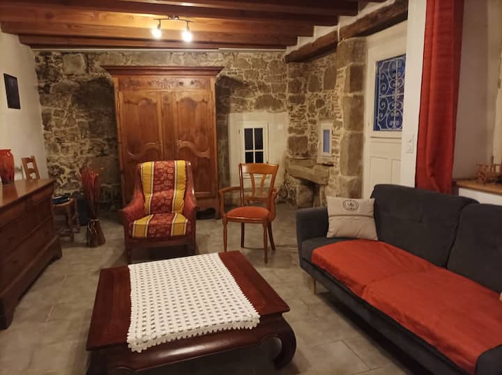 Gite Grand Parc Boisé 
6 Personnes
Le Coumis - Tarn