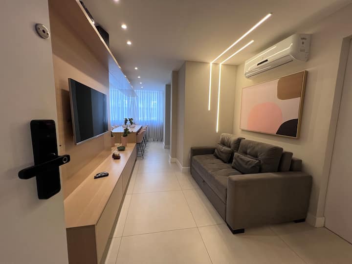 (Novíssimo) Luxuoso Apart - Praia De Copacabana - Rio de Janeiro