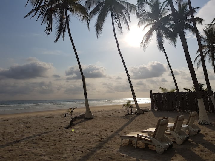 Assinie-Mafia : locations de vacances et logements - Comoé District ...