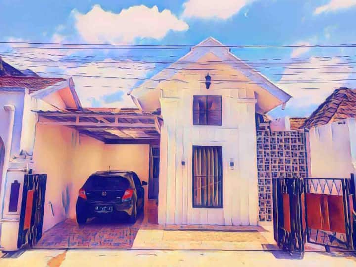 Rumahku Kayen Asri- 3br Homestay Jl Kaliurang Km 7 - Yogyakarta