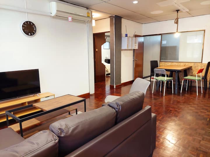 C-big 2bedroom For 4-5p. 6min Walk Bts Sanam Pao - Bangkok