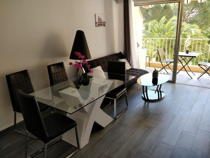 2p Neuf,clim,wifi,netflix,piscine,balcon,parkingpv - French Riviera
