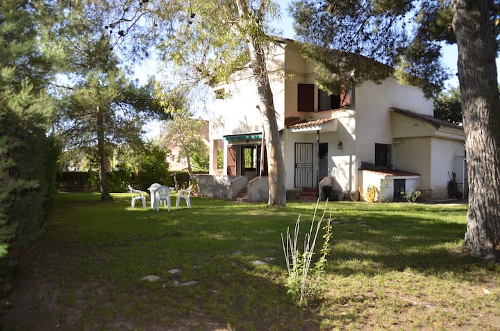 Villa Rustica, Muy Acogedora Y Cerca De La Playa - Tarragona