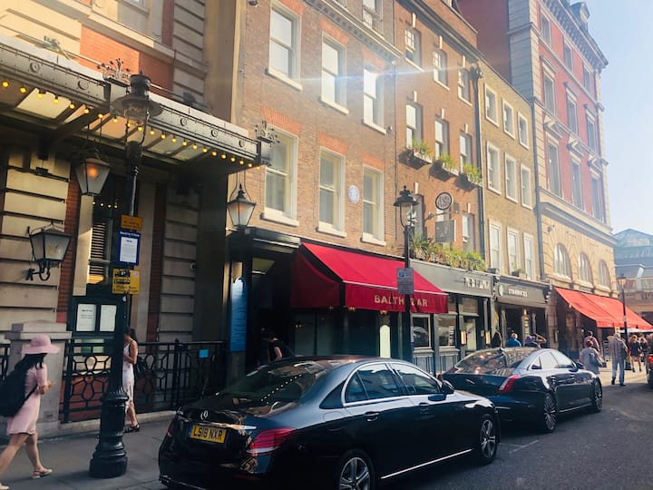 Boswell & Johnson 8room Covent Garden Flowermarket - 格林威治