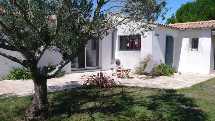 Maison Coeur De Village -7 Pers. 132m2 Avec Jardin - Ars-en-Ré