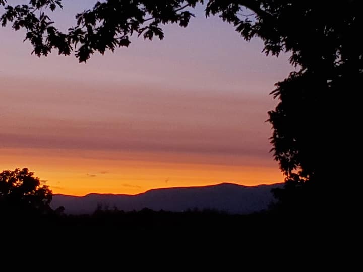 Cozy Area With Great Views - Rhinebeck, NY