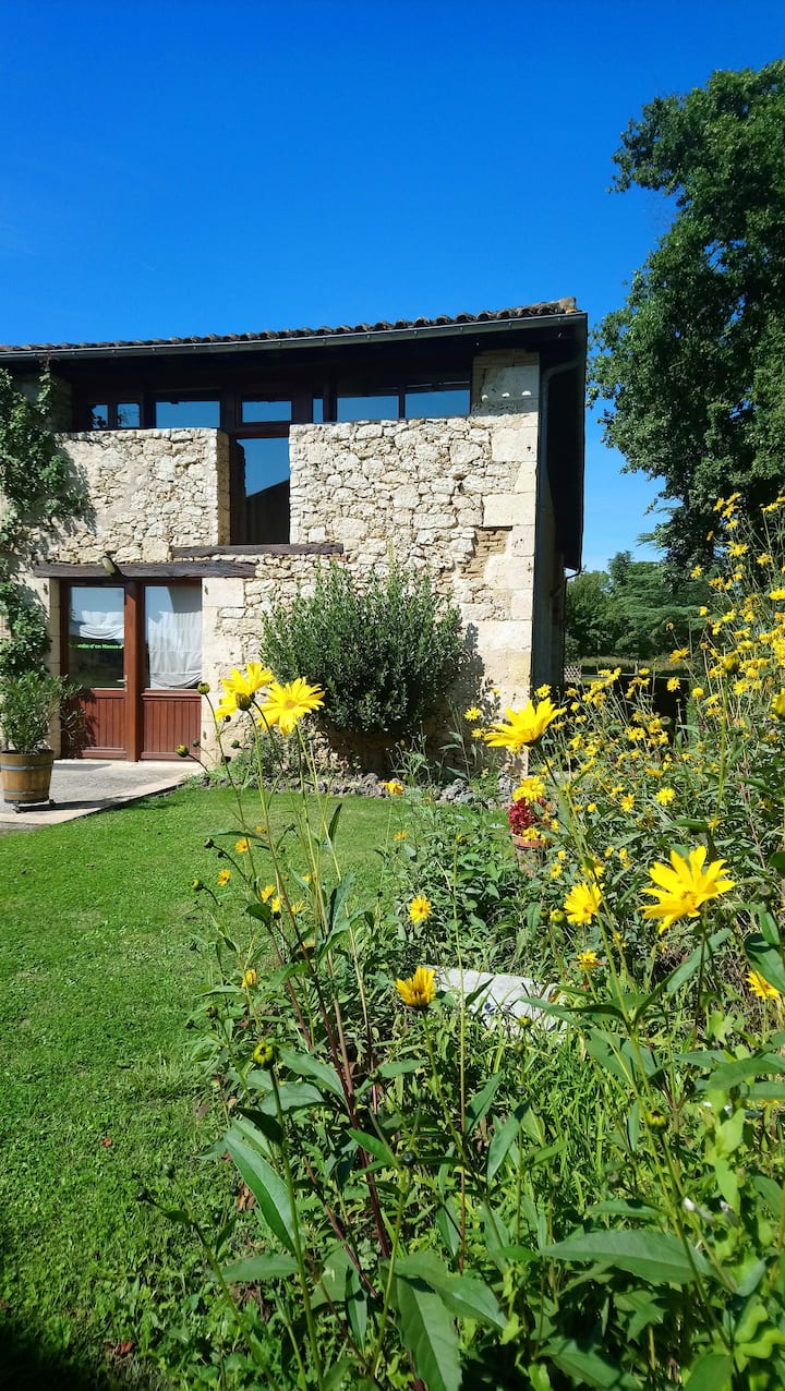 L'etable D'en Naoua, Gite 15 Pl, 5ch. Piscine - Beaumont-de-Lomagne