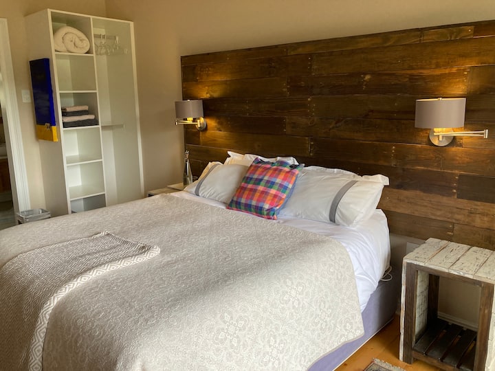 Doorways Room 2 - Barrydale