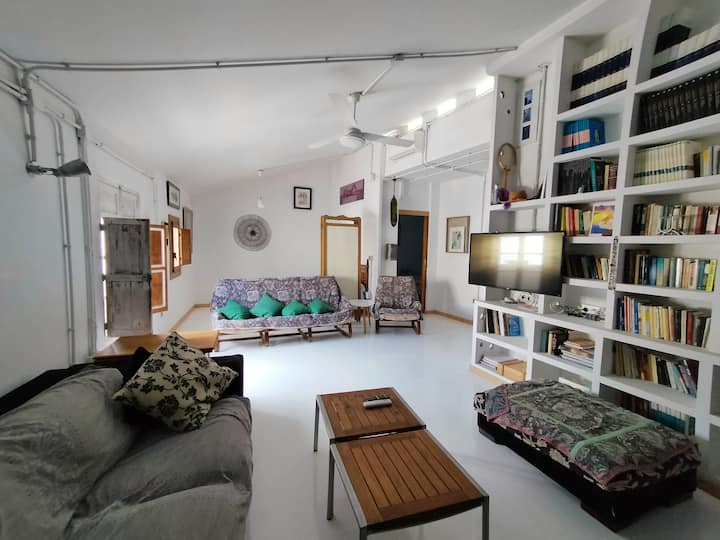 200 M. Playa, Amplia, Perfecta Ubicación,aacc - Altea