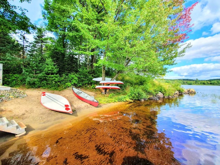 Stunning Private Peninsula | Hot Tub & Sauna - Ontario 60