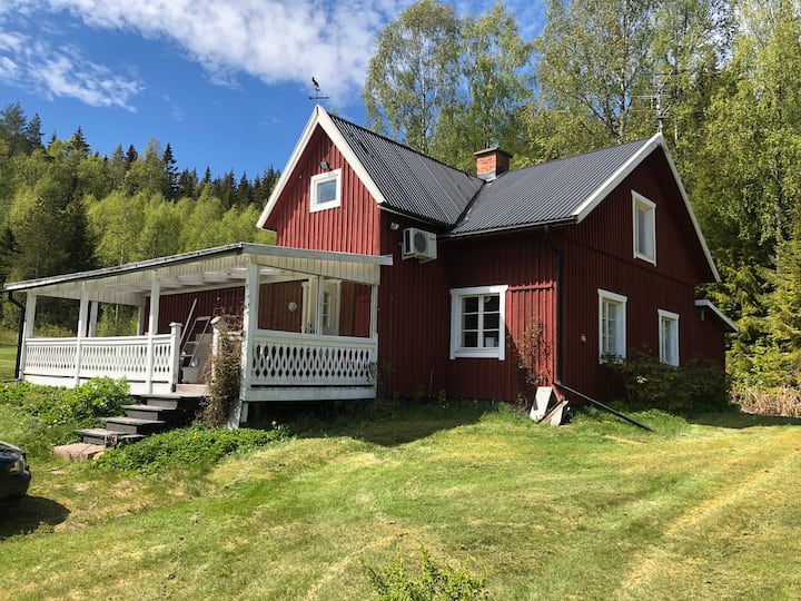 House In Woods - Munkfors