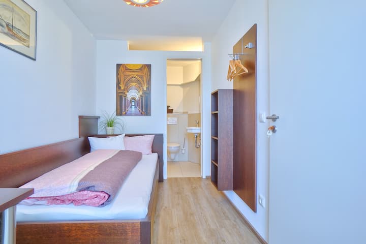 New Guestsuite Near Muc,bauma,thermeerding,munic - Erding