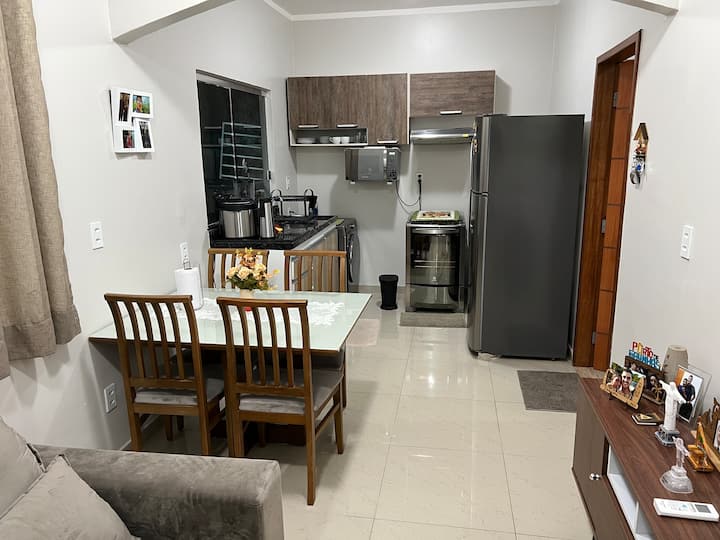 Casa Com Suíte Bem Localizada - Manaus