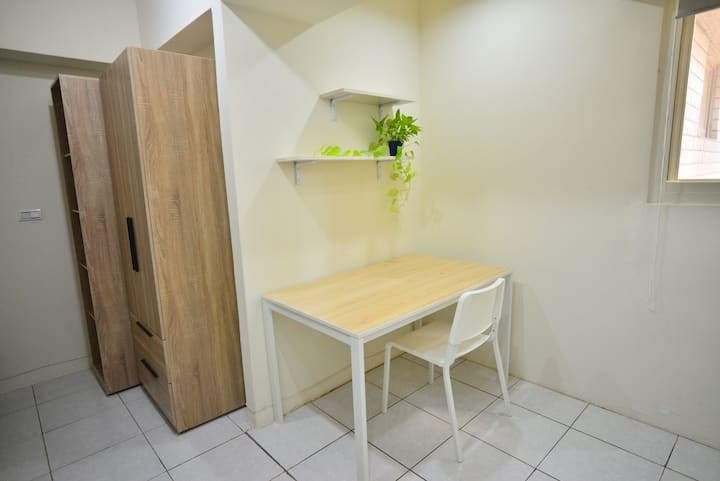 A Room With Kitchenette Close To Train Station - Taiwán