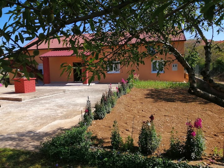 Ferienhaus - Benkovac
