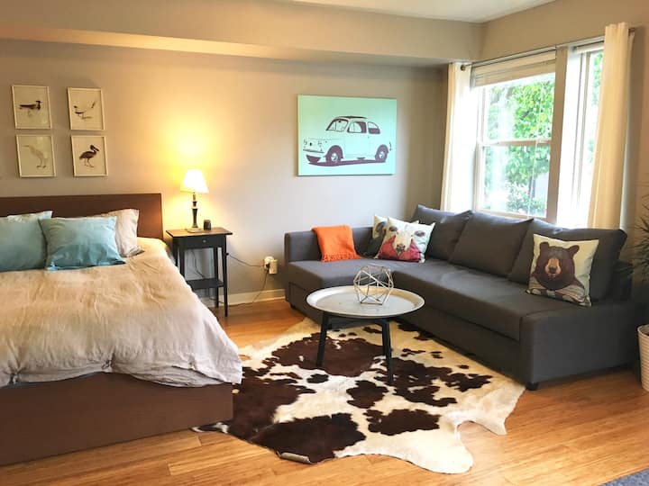 Bright, Modern Suite, Close-in Ne - Portland, OR