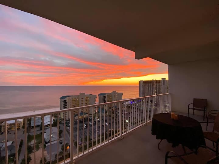 Oceanview  Sunsets With Wrap Around Balcony - Panama City Beach, FL