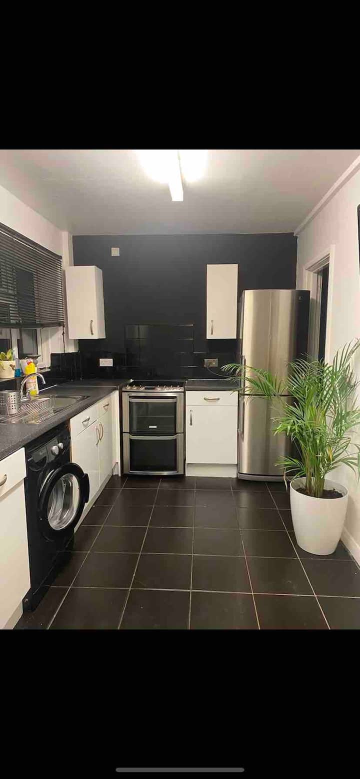 Private Bedroom, Quiet Area, Close To City Centre - Nottingham